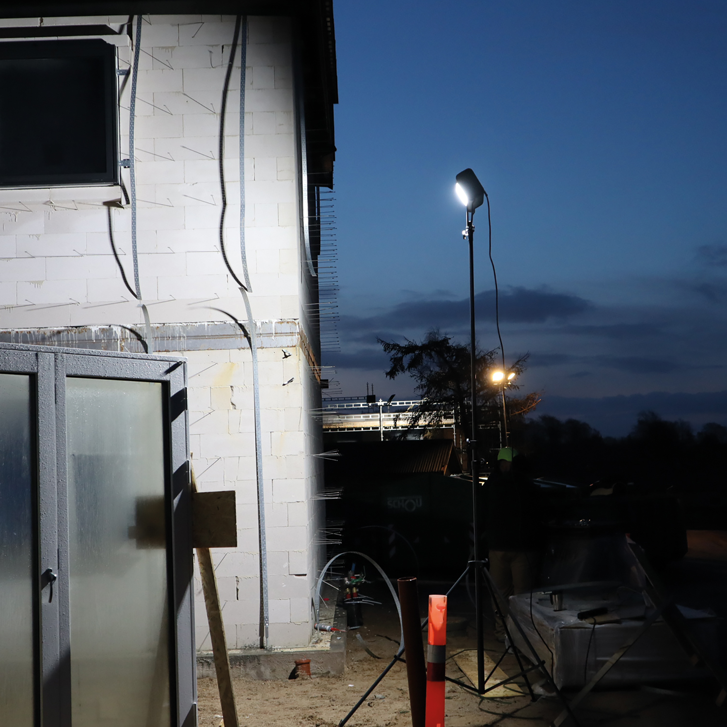 SITE LIGHT 40 - construction light for large work areas