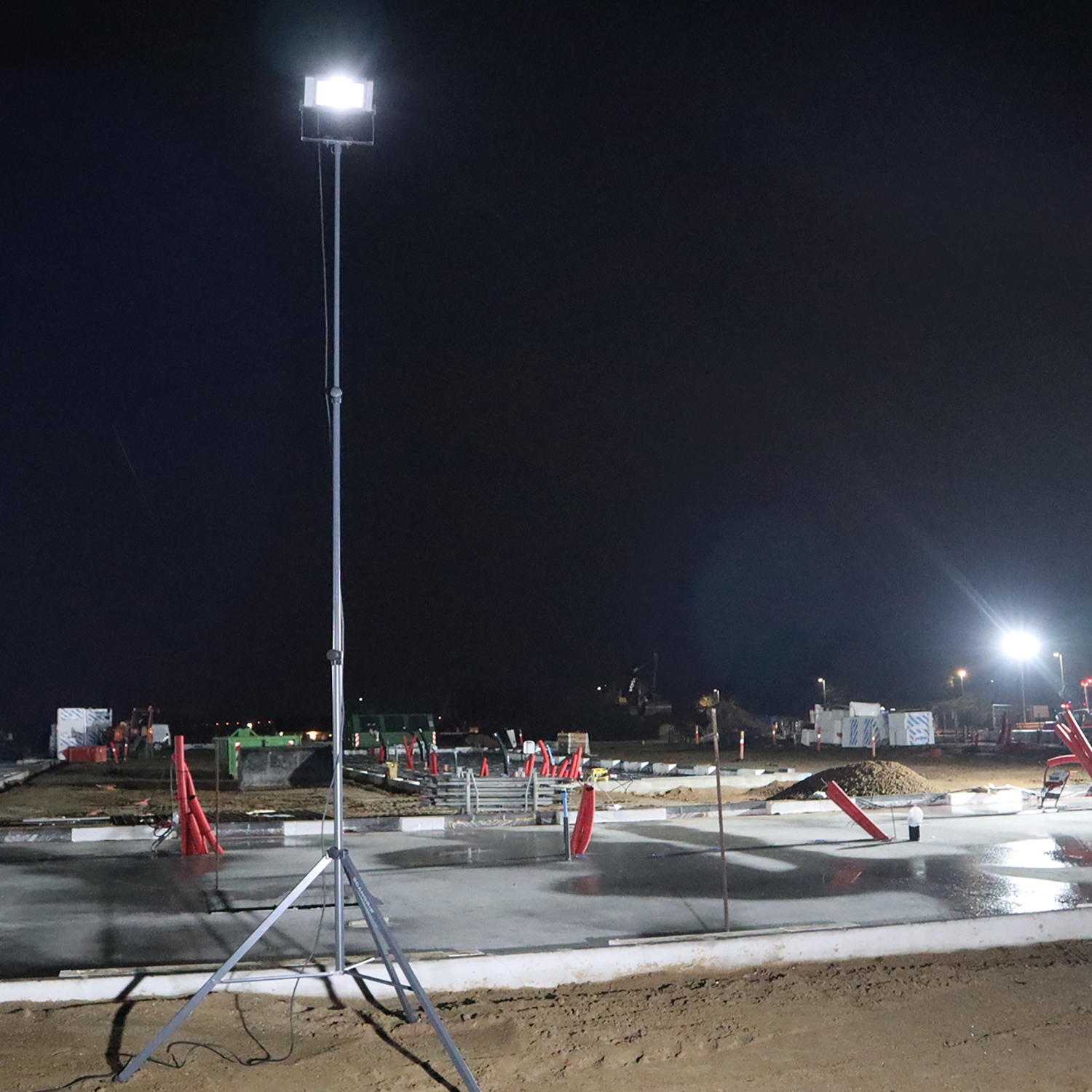 4.5 m tripod for construction site lights