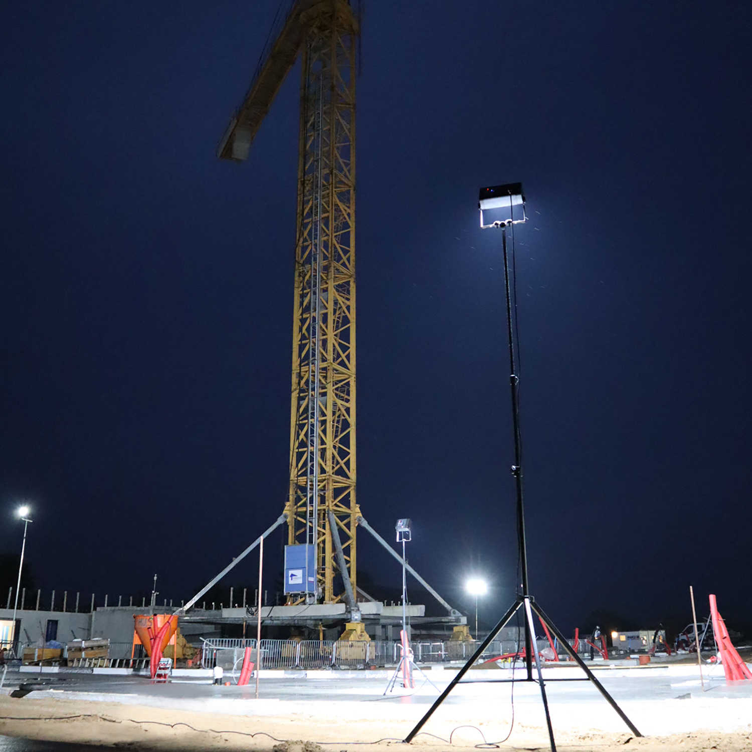 4.5 m tripod for construction site lights
