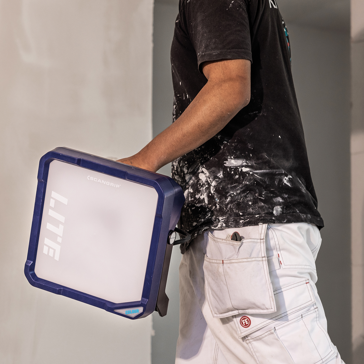 VEGA LITE COLOUR LED Work Light: 5000 Lumens & 3 Color Settings