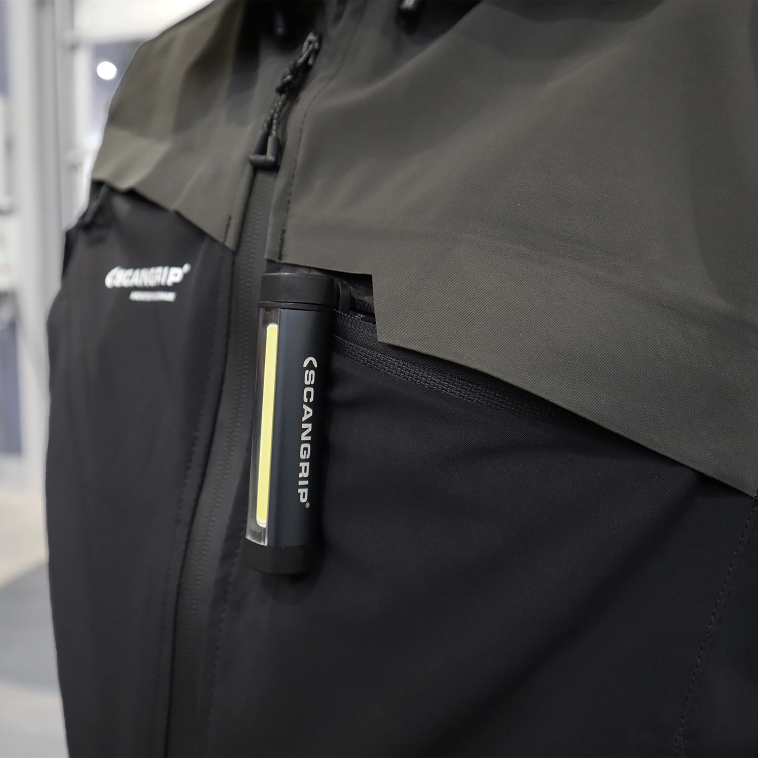 FLEX WEAR mit Stirnband und Mützenhalterung