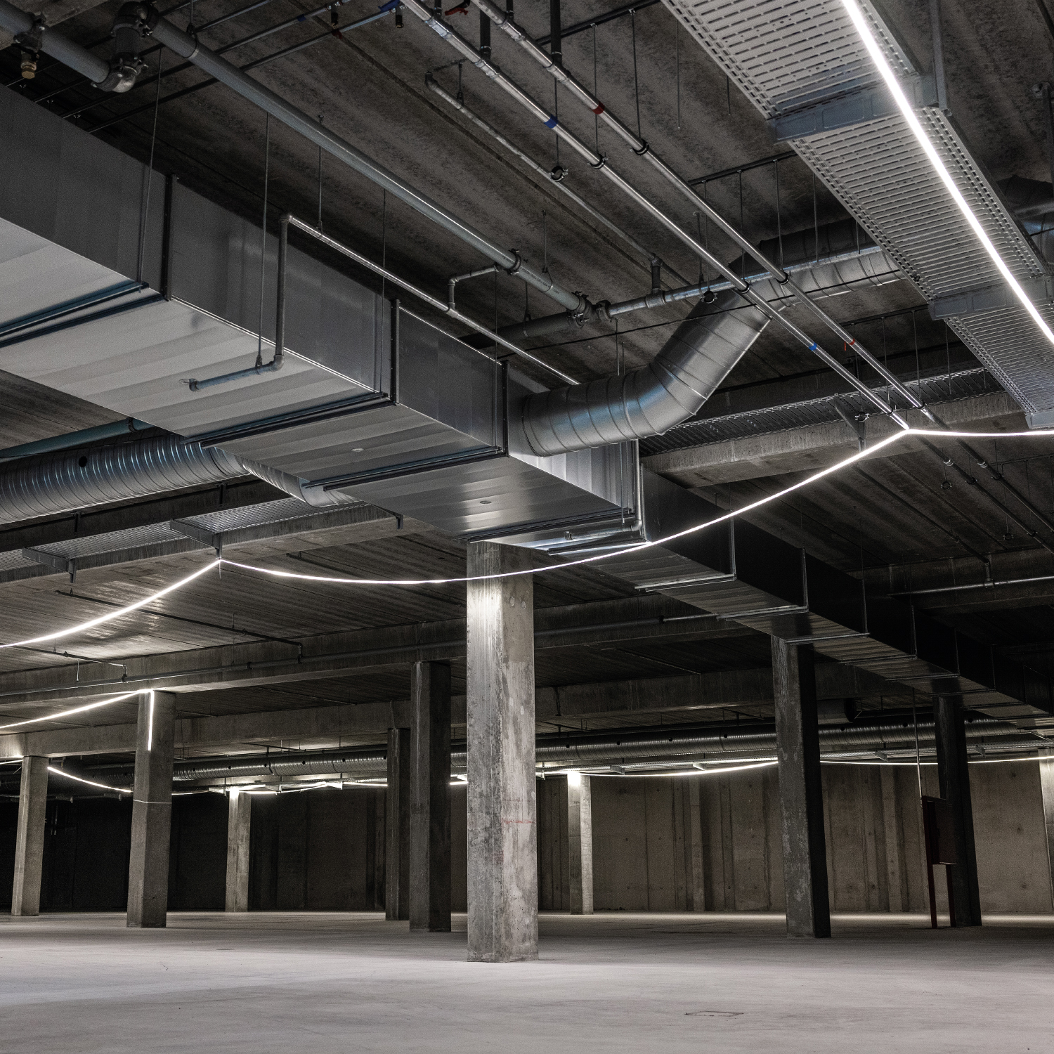 Zuverlässiges LED-Lichtband | Ideal für Baustellen | 25 Meter LED ...