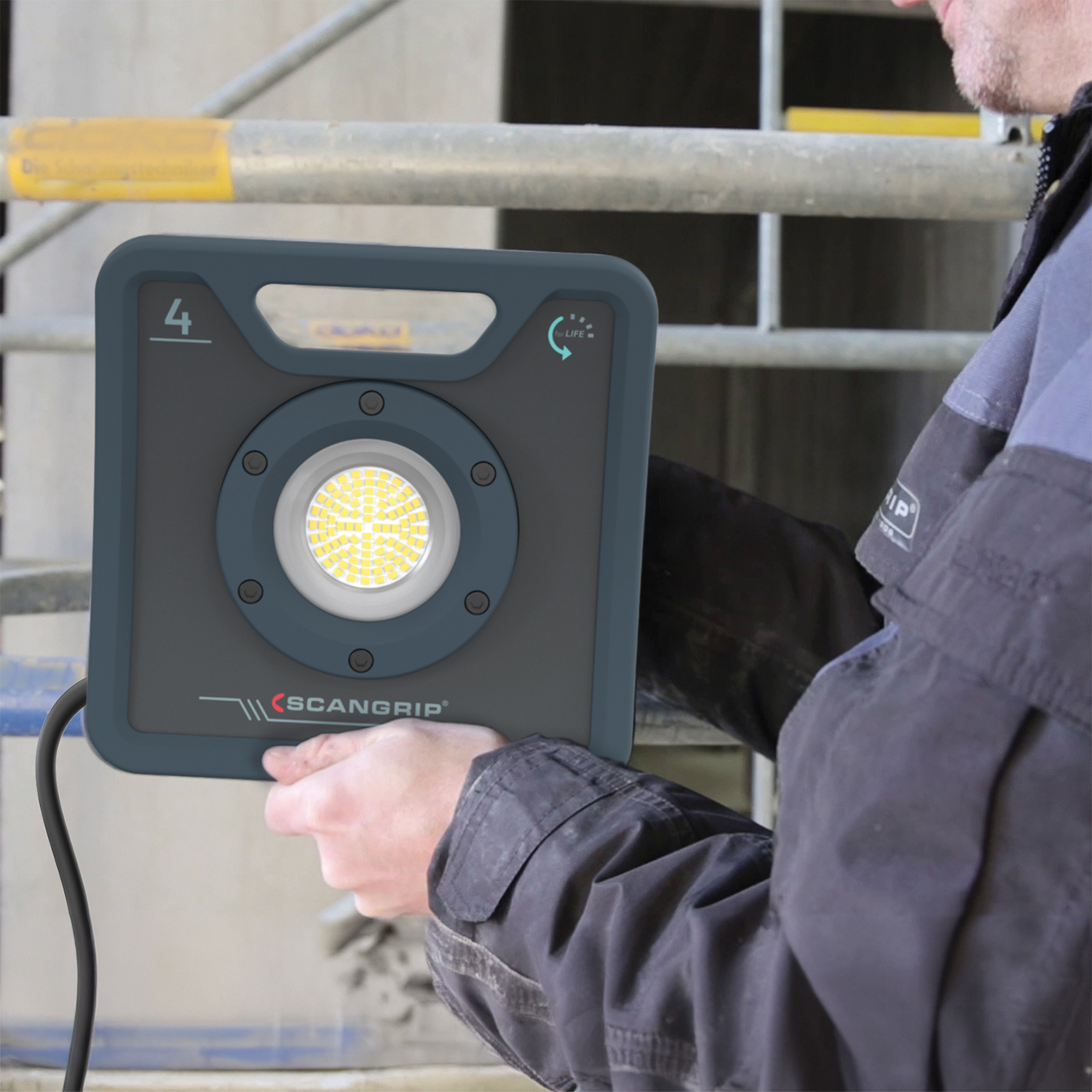 Innovative LED Work Light | SCANGRIP NOVA 4 | Durable and Energy-Efficient