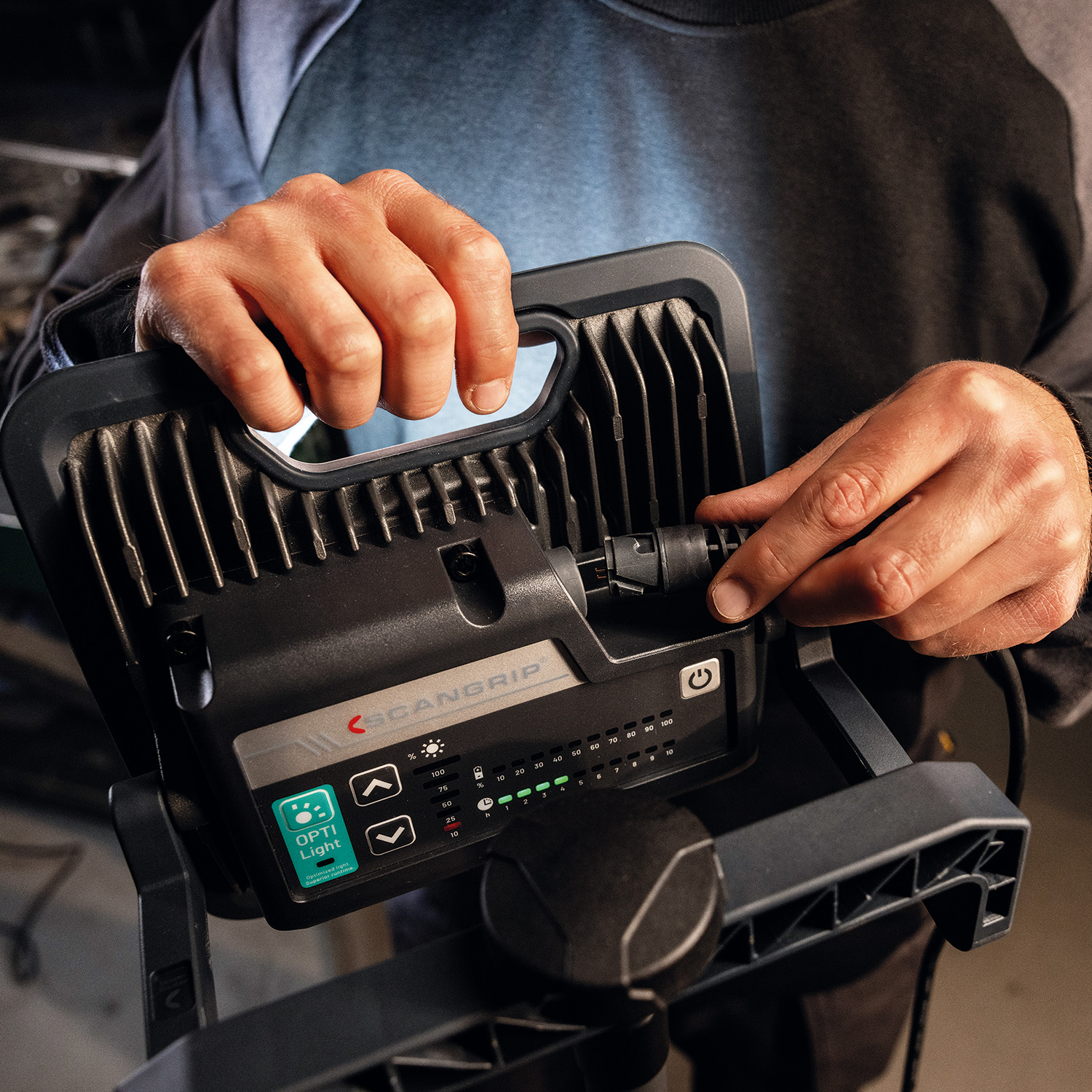 NOVA 4 C+R: Durable and Efficient LED Work Light | SCANGRIP